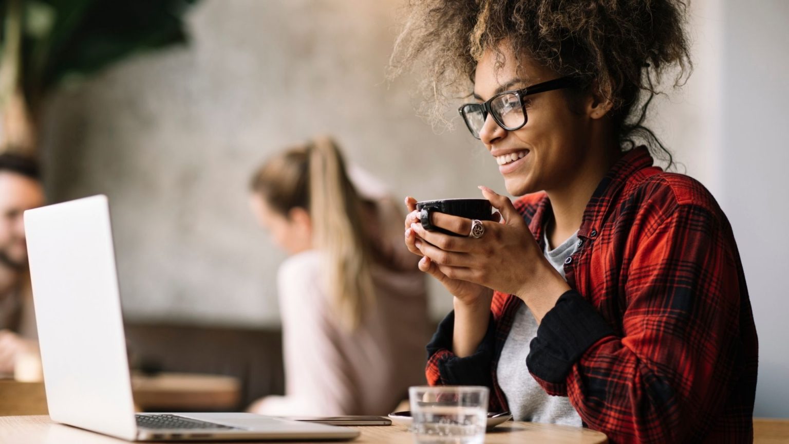 8 high paying freelance jobs that can earn you a full-time income